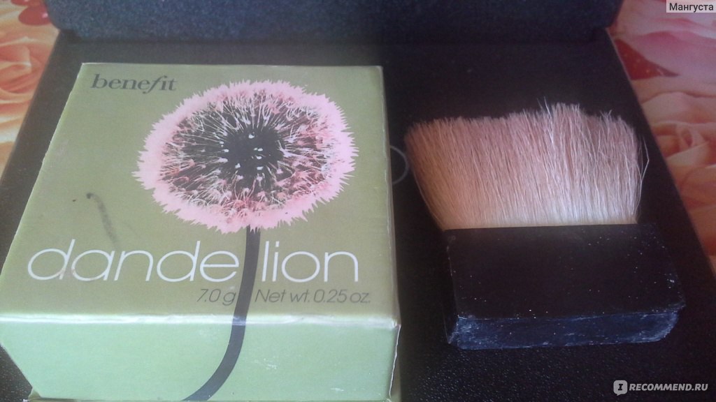 Пудра Benefit Dandelion - «Benefit румяна dandelion» | отзывы