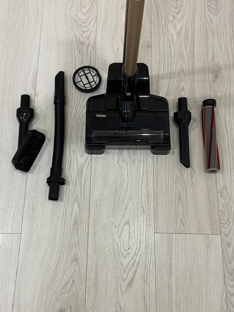 Беспроводной пылесос Haier HVC550 - «Мощный вертикальный пылесос Haier ...